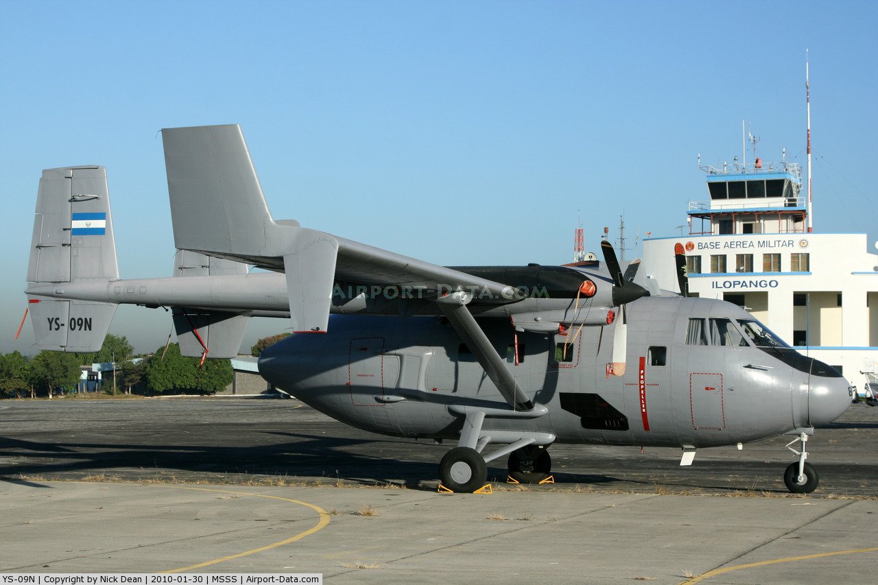 MODELO A ESCALA 1/72 IAI 202 ARAVA FUERZA AEREA DE EL SALVADOR ...